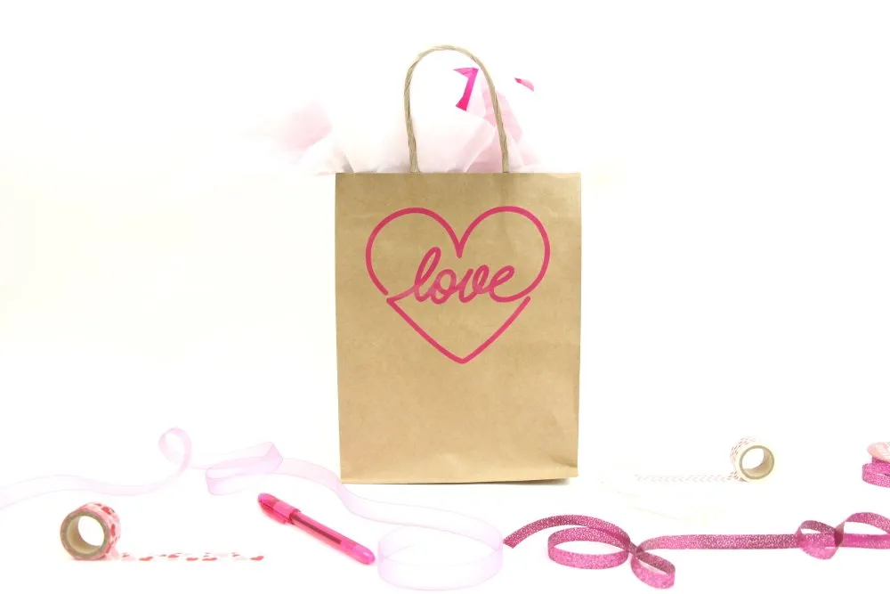 14+ of the BEST Valentine's Day Crafts