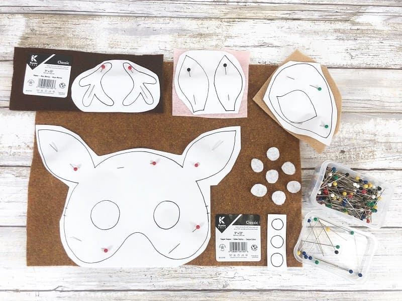 Woodland Deer Felt Mask an Easy No-Sew DIY