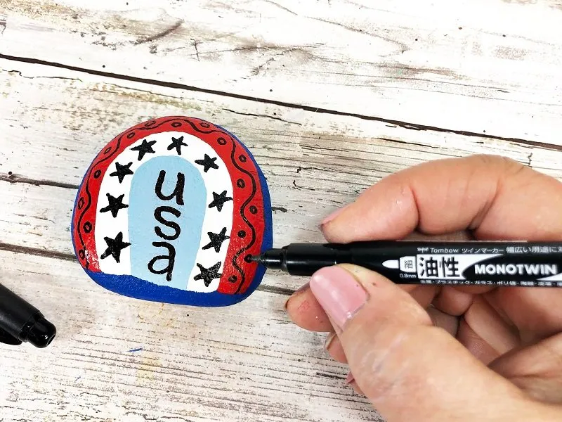 Patriotic Painted Rocks to Celebrate America