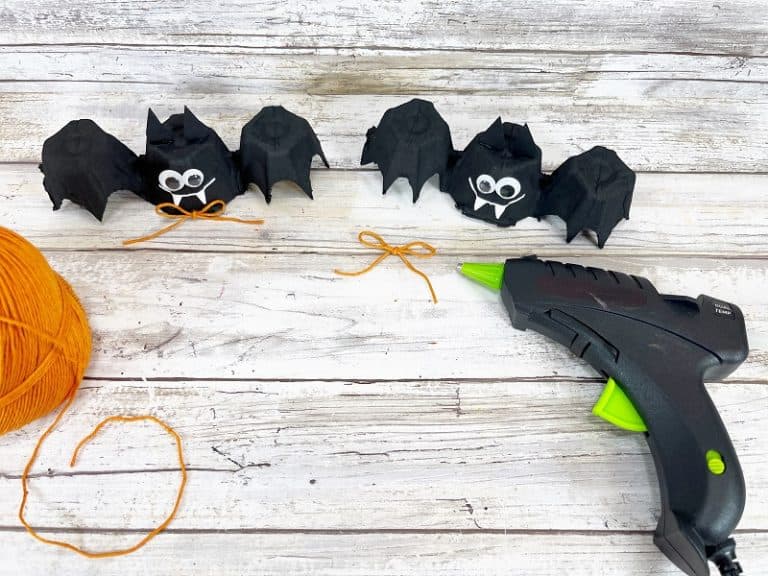 Recycled Egg Carton Bats for Halloween Party FUN!