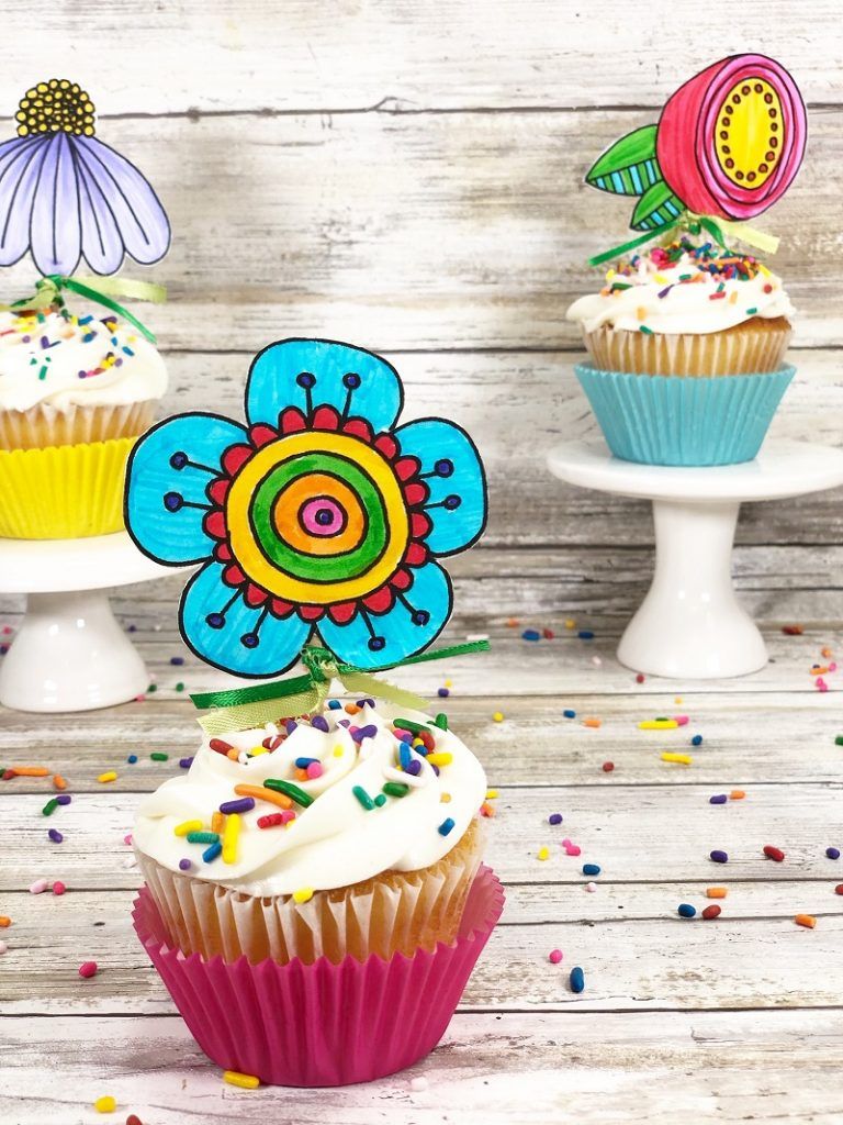 Doodle Flower Cupcake Toppers with a FREE Printable