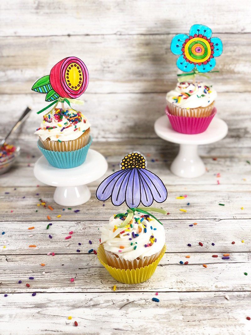 Doodle Flower Cupcake Toppers with a FREE Printable