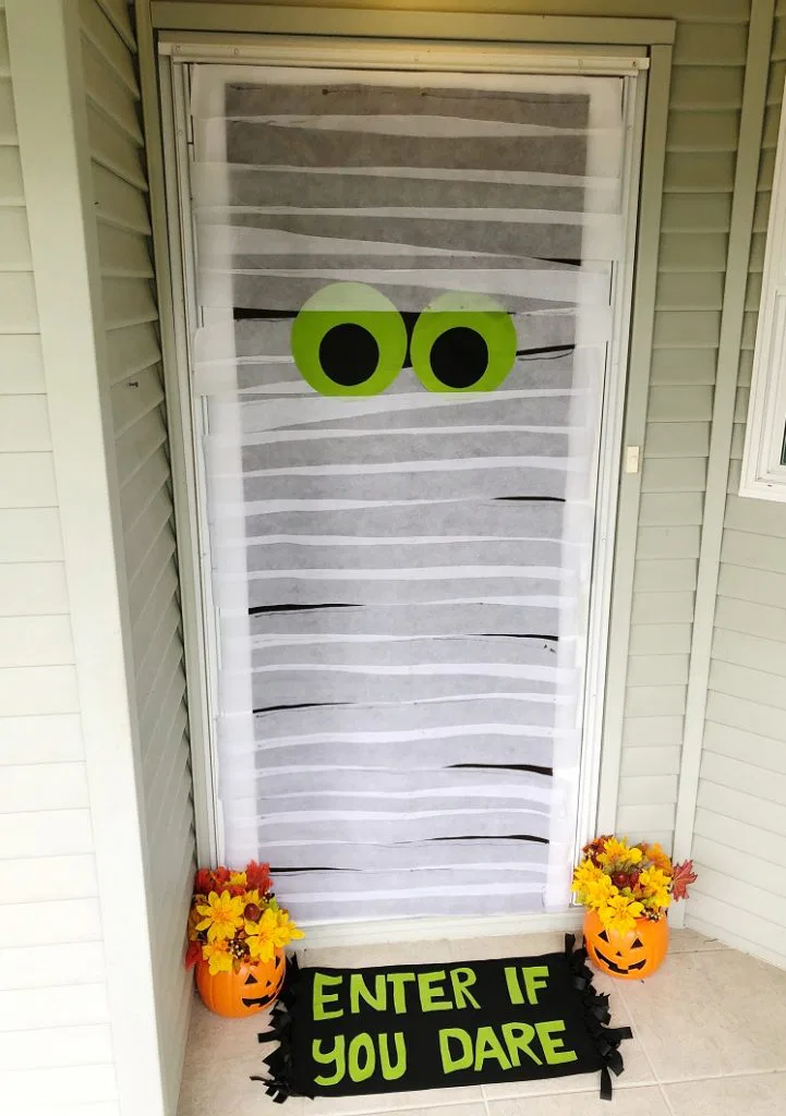 DIY Halloween Mummy Door created in 30 minutes