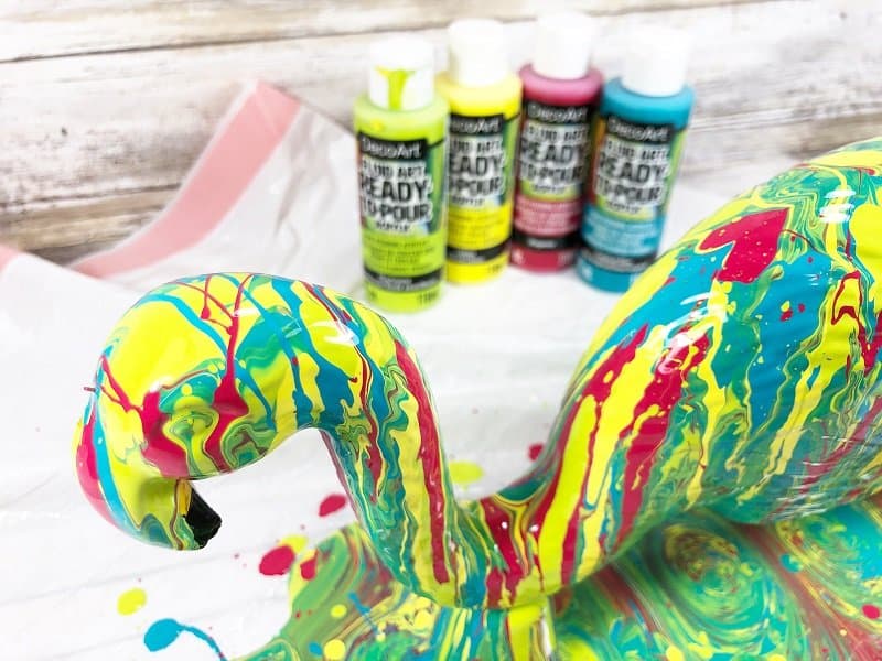 5 Tips to be Successful at Paint Pouring with DecoArt