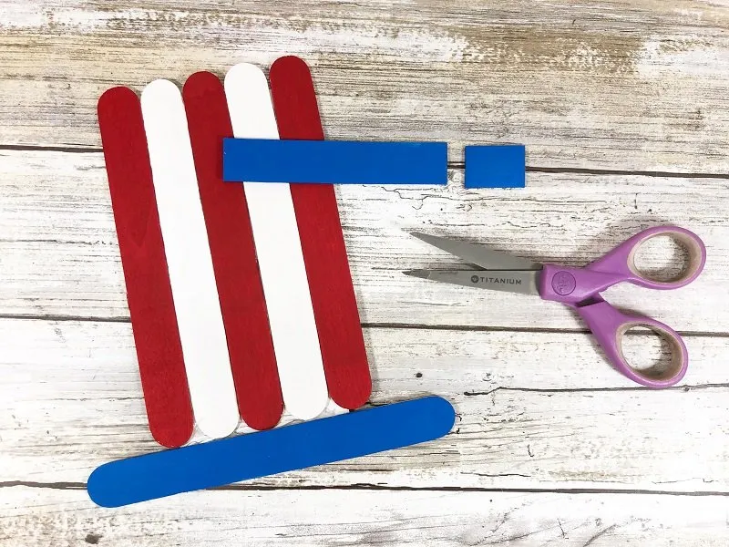 How to Make a Craft Stick Patriotic Hat