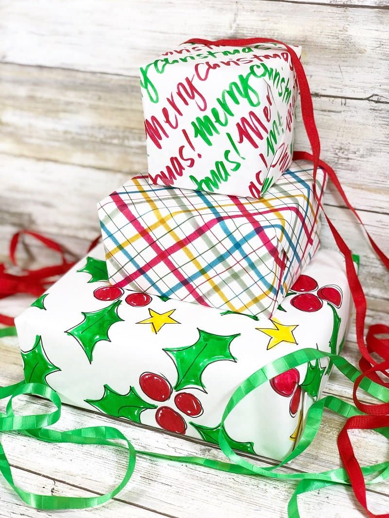 DIY Christmas Wrapping Paper Ideas with Tombow