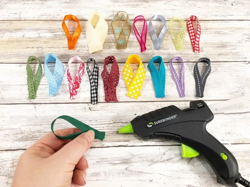 Rainbow Ribbon Turkey Decorations for Thanksgiving