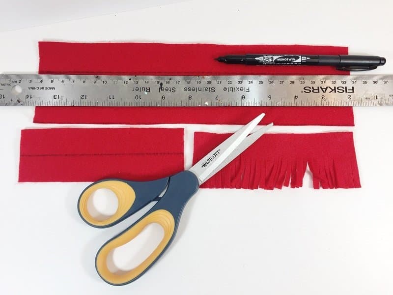 Ombre Felt Fringed Heart a DIY for Valentine's Day