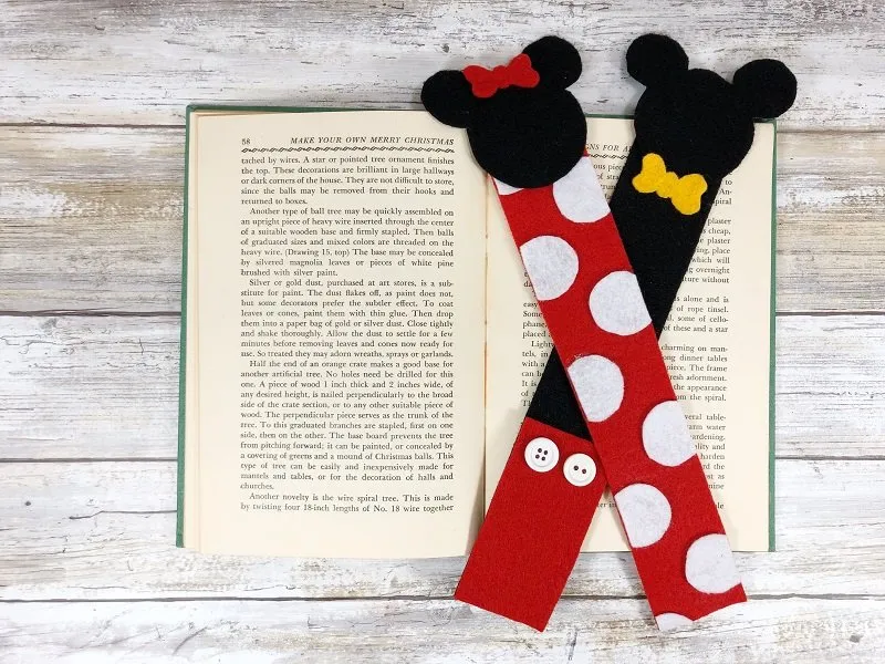 Disney Inspired Felt Bookmarks for Reading FUN!
