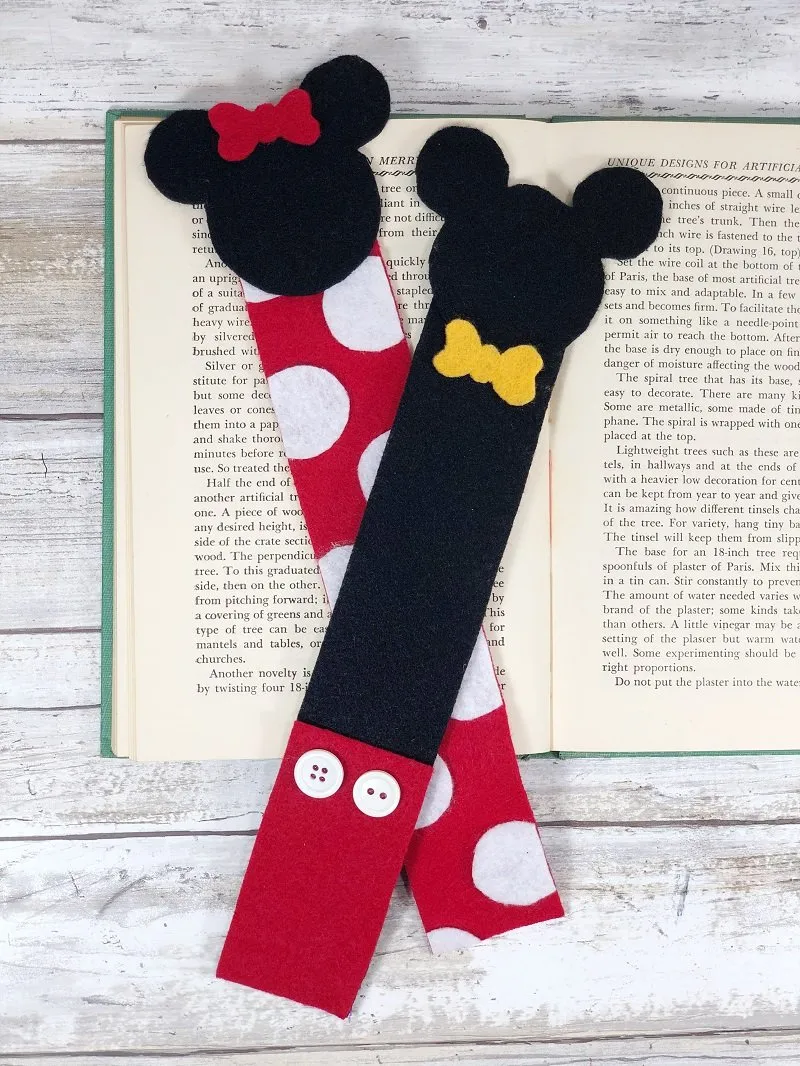 Disney Inspired Felt Bookmarks for Reading FUN!