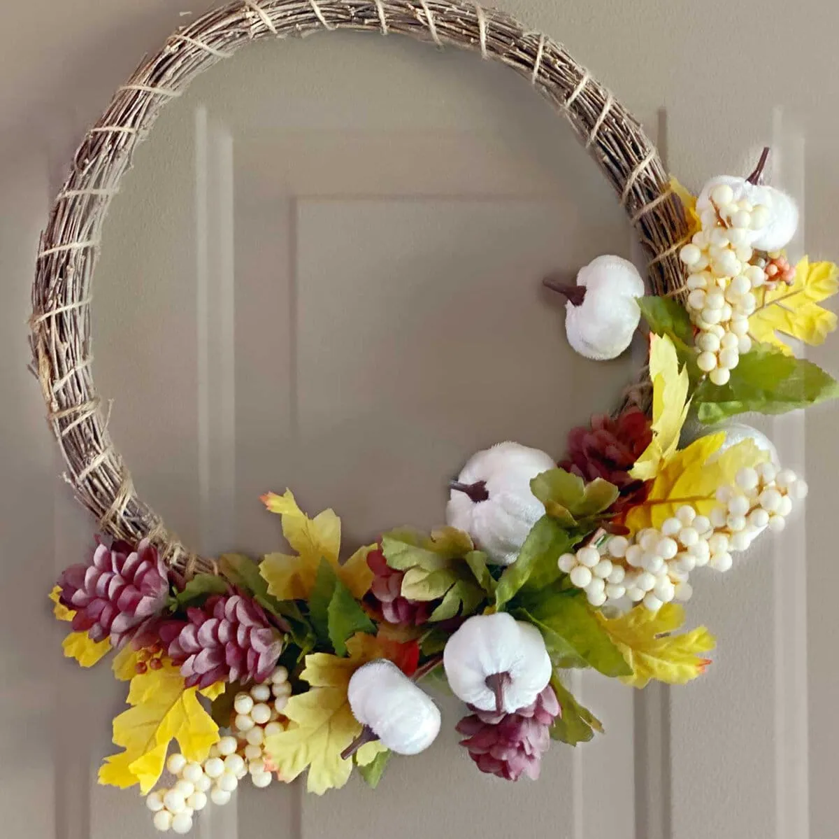 50+ of the BEST Fall Crafts and Home Decor