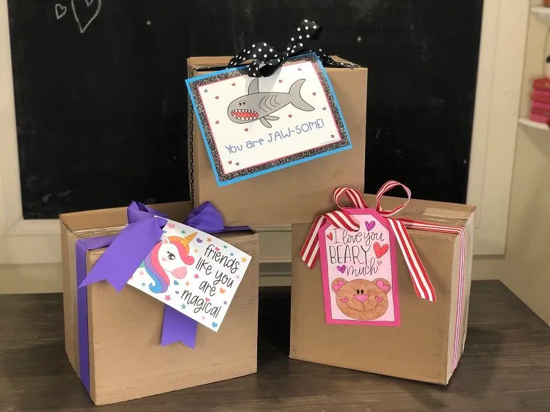 Free Valentine Bear Tag to Print and Color