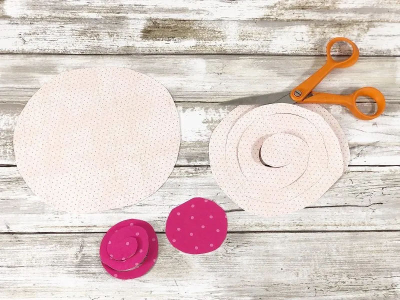 DIY Rolled Paper Flowers with Beacon