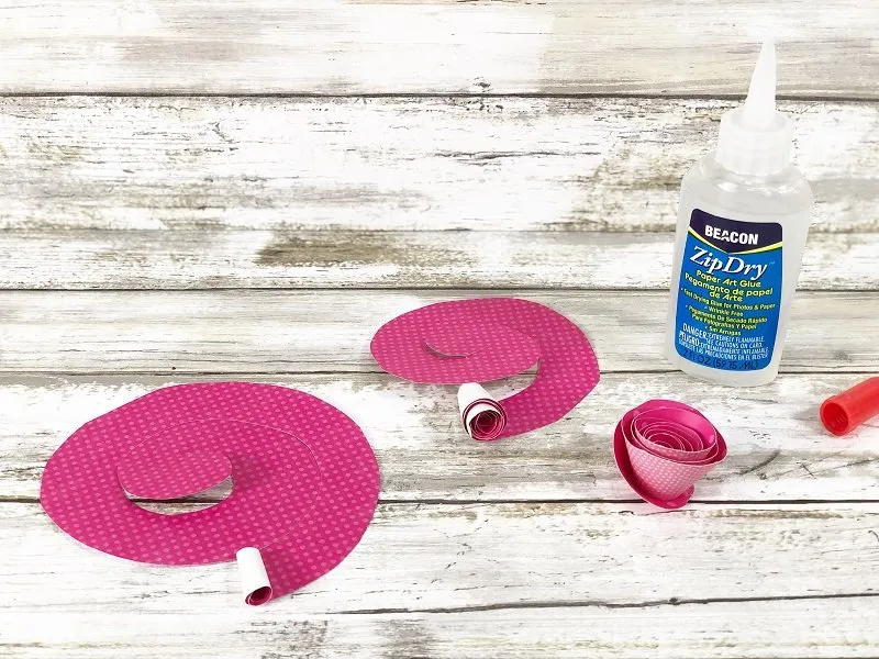 DIY Rolled Paper Flowers with Beacon