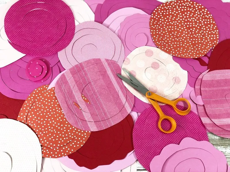 DIY Rolled Paper Flowers with Beacon