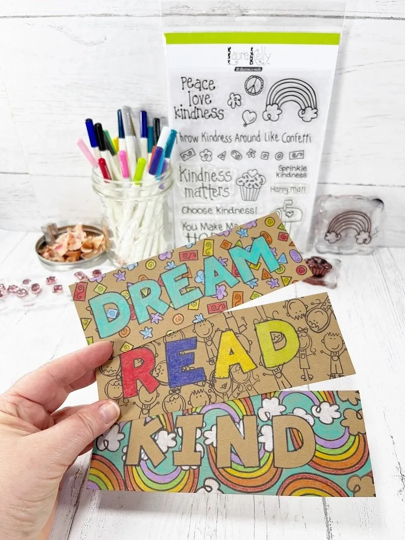 15 Minute DIY Stamped Bookmarks to Color