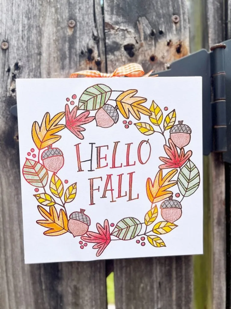 Foiled Hello Fall Wreath Hand-Drawn Free Printable