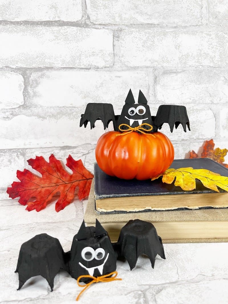 Recycled Egg Carton Bats for Halloween Party FUN!