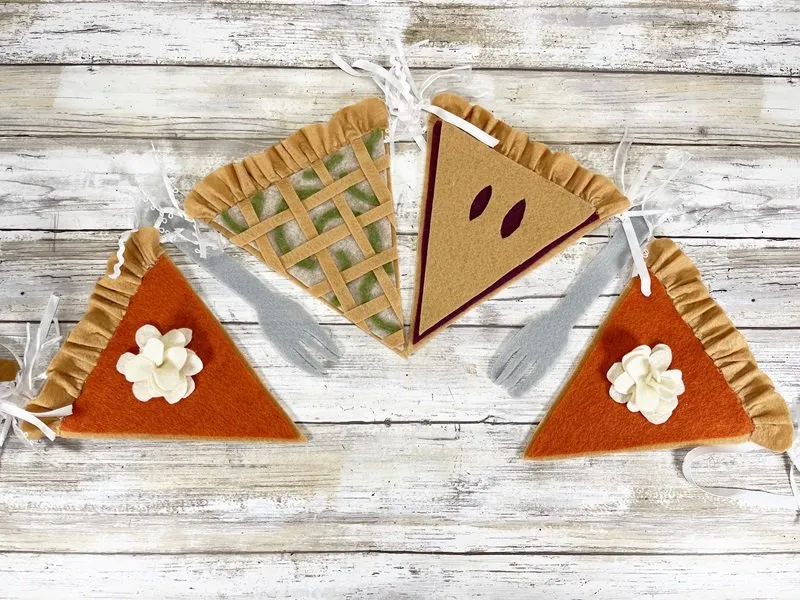 DIY Thanksgiving Pie Banner with Kunin Felt