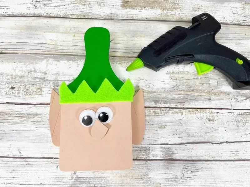 Dollar Tree Elf Craft