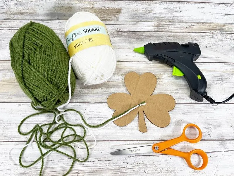 Dollar Tree Yarn Wrapped Shamrock Craft Stick Sign