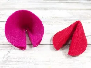 15 Minute Felt Fortune Cookies